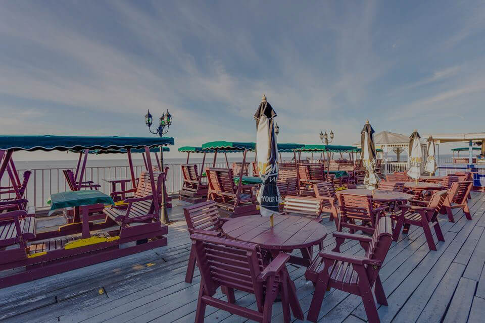 Beachfront Breakfast Lunch & Dinner | Sun Deck Restaurant